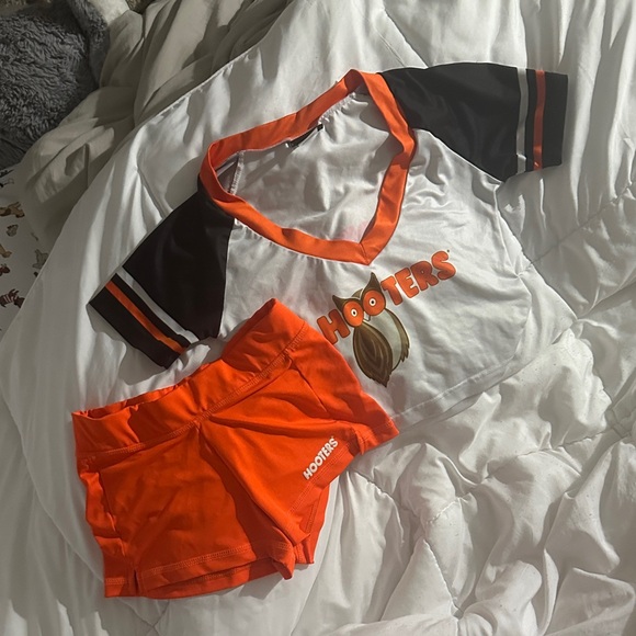 Hooters | Tops | Hooters Orange And Black Crop Top | Poshmark